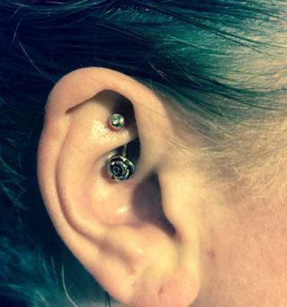 Rook Piercing [50 Ideas]: Pain Level, Healing Time, Cost, Experience ...